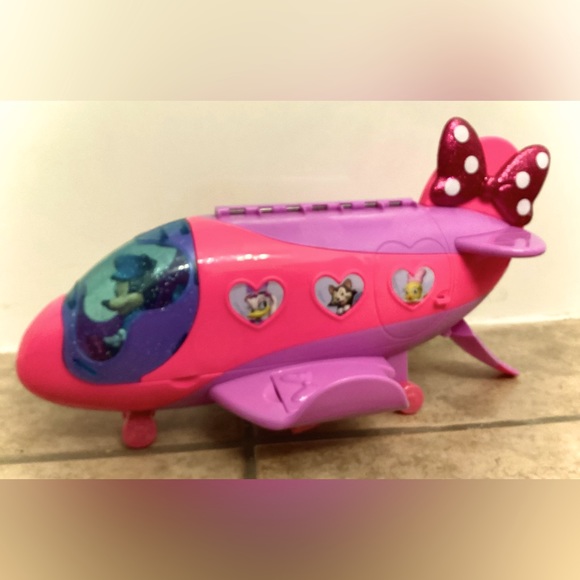 Disney | Toys | Minnie Mouse Disney Bow Liner Jet | Poshmark